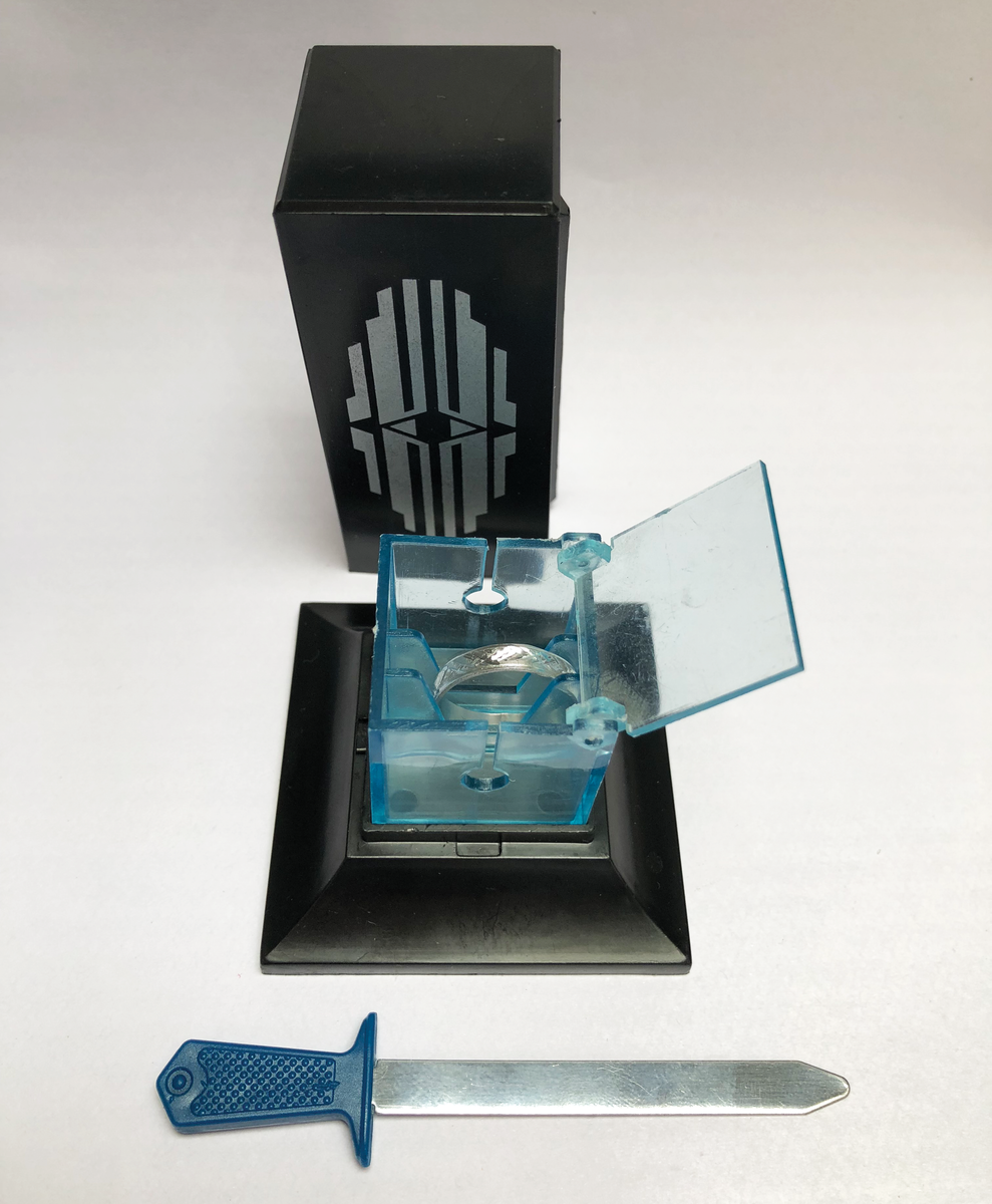 Sword Through Ring Magic Trick - FREE SHIPPING! – FreeMagicTricks4u